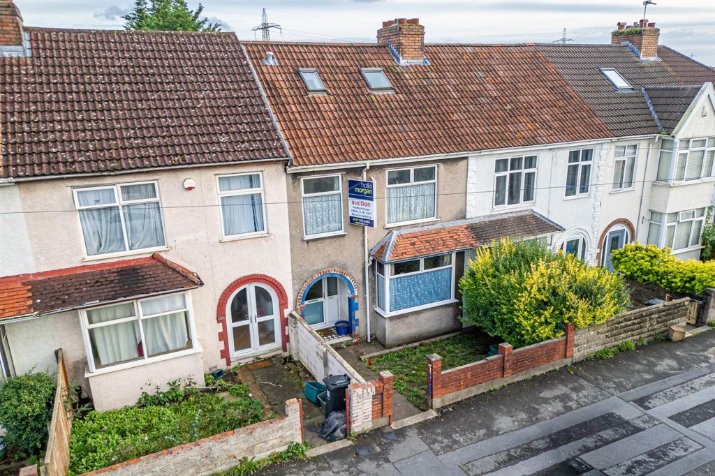 UPDATING | FILTON, 4 bedroom, House - Terraced - 34255782